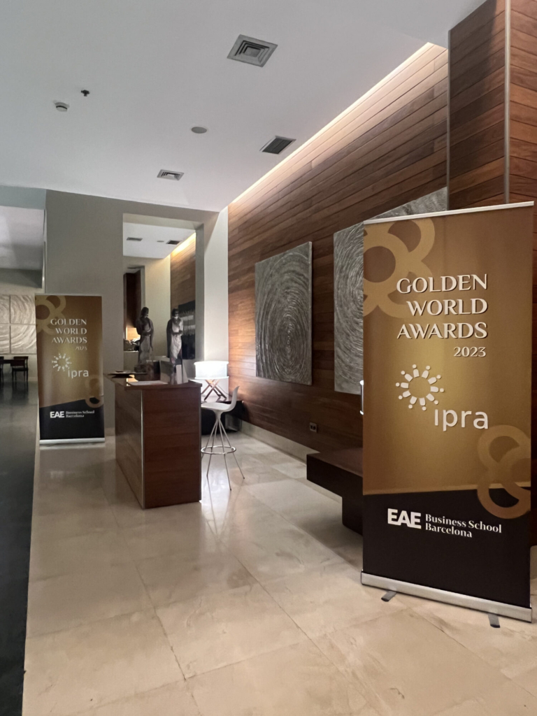 バルセロナ遠征レポート！PR業界を代表する国際アワード「GOLDEN WORLD AWARDS 2023」の授賞式にて賞をいただきました ...